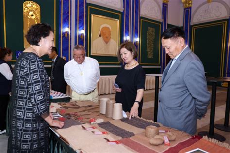 Монголд “Тэмээний эдийн засаг” ийг хөгжүүлэх боломжтой Nio Mn