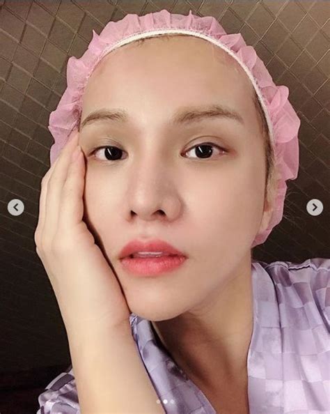 小a辣真面目公開！素顏照依然正翻網驚呼「太犯規了」 娛樂星聞