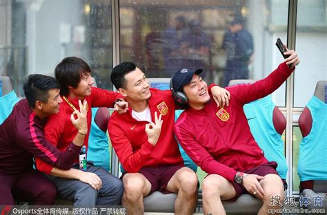 外媒：中国男足世界排名将超韩国 亚洲升至前五