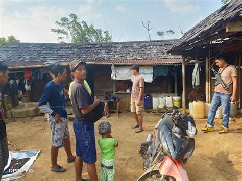 Kejadiannya Siang Tadi Seorang Adik Tikam Kakak Kandungnya Dengan