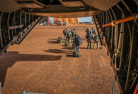 2e Rep Parachute Regiment Gcp Foreign Legion Info Facebook