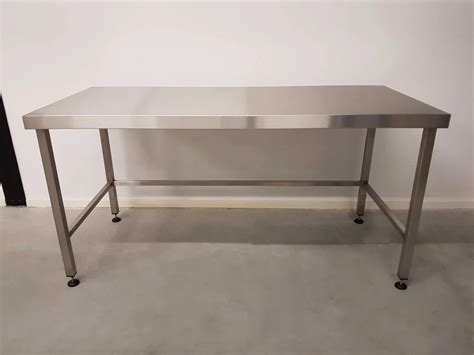 Cleanroom Tables At Best Price In India