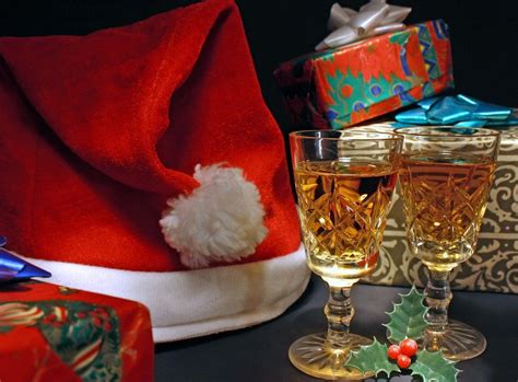 배경 화면 안경 샴페인 모자 선물 크리스마스 휴일 1600x1180 Coolwallpapers 1074515 배경 화면 Wallhere