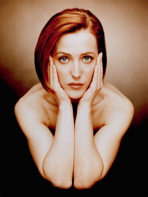 Gillian Anderson Tattoo Gillian Anderson Photoshoot 90s The X Files