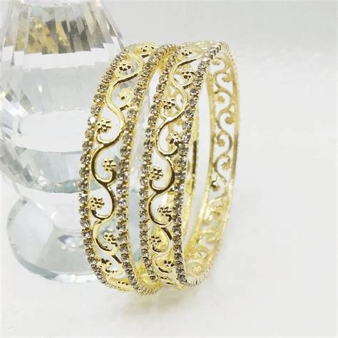 Golden Alloy Steel Crystal Stone Bangles At ₹ 100set In Lucknow Id