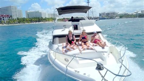 Private Yacht Sea Ray 46ft Flybridge Marineromx The First Digital