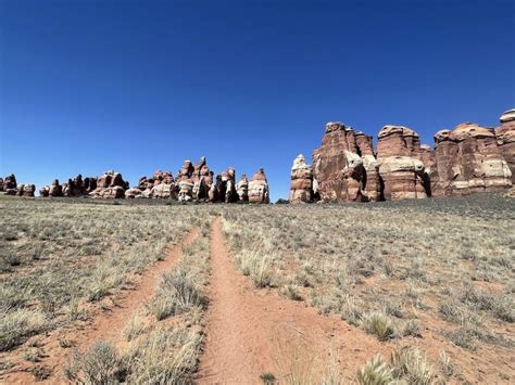 Can You Hike In Sandals Wonderfarr
