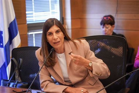 באופוזיציה דורשים לכנס את ועדת חוץ וביטחון בעניין הסכם עם סעודיה לפיד