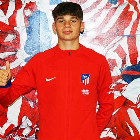 Ivan Vasiljevic Refuerza La Zaga Del Juvenil A 202223 Club Atlético
