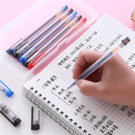 GP1280中性笔0 5mm学生用水笔蓝签字笔水笔碳素黑色笔芯文具 12支黑色 送20支针管芯 报价 参数 图片 视频 怎么样 问答 苏宁易购