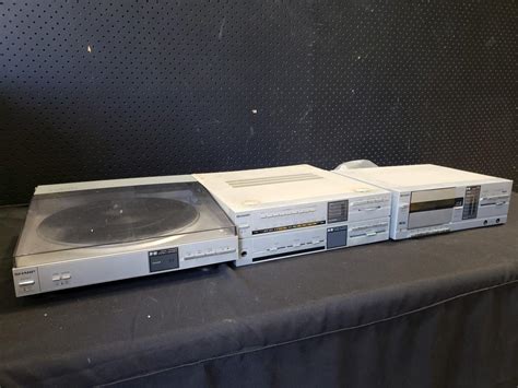 Lot Sharp Turntable Receiver And Cassette Deck