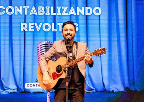 Show De Stand Up Com O Contador Revoltado Em Homenagem Ao Dia Do