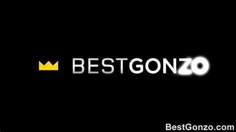 Curvy Brunette Search