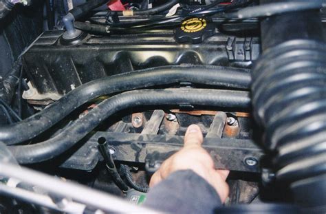 Change Spark Plugs 2002 Jeep Grand Cherokee
