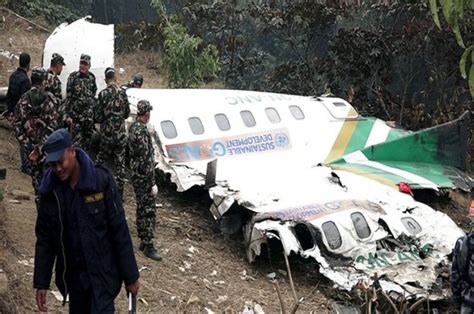 Nepal Plane Crash विमान हादसे में जान गवाने वाले Up के मृतकों के परिजन