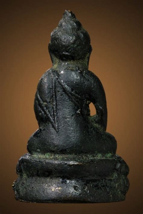 พระกริ่งใหญ่ ปี2495 เนื้อทองเหลือง วัดอรุณฯ กรุงเทพฯ ผิวขึ้นหิ้ง สภาพพอใช้ พระเครื่อง พระแท้