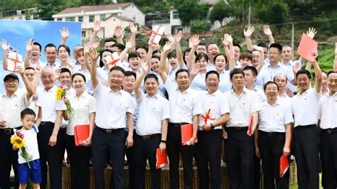 石泉县政协举办“书香润政协 悦读庆七一”读书分享活动 石泉县人民政府