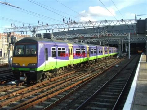 Photo Class 321 4 Car Emu No 321 410 Leaving Euston For Milton Keynes
