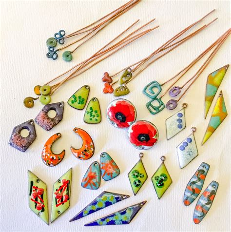 Enamel Jewelry Metal Jewelry Enamel Pins Diy Resin Projects Resin