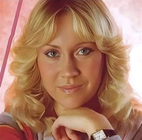 Agnetha Fältskog En Sommar Med Dej превод на француски