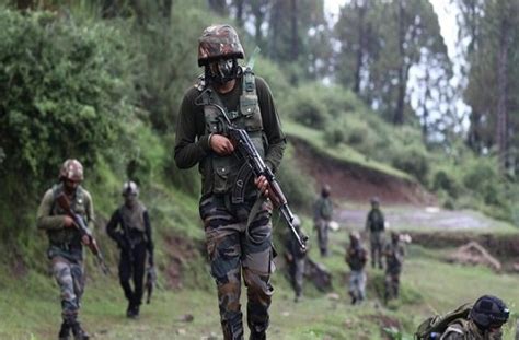 जम्मू कश्मीर कठुआ में आतंकियों ने सेना के वाहन पर ग्रेनेड से किया हमला