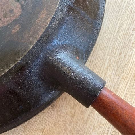 Se produkter som liknar Skeppshult Stekpanna Gjutjä på Tradera