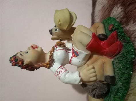 Статуетка українська — ціна 400 грн у каталозі Статуетки Купити товари для дому та побуту за