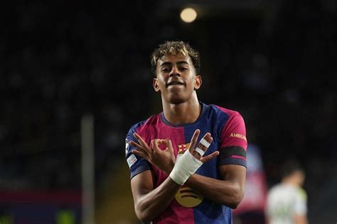 Cetak 1 Gol Dan 1 Assist Di Laga Barcelona Vs Benfica Lamine Yamal
