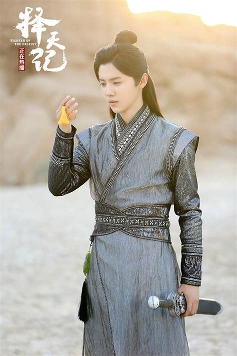 網評9部「魔改改崩了」古裝仙俠劇！《長月燼明》主角人設崩，《護心》被作者親手毀了