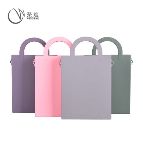 硅胶手拿包 硅胶零钱包 硅胶背包双肩包 wingenes深圳荣进硅胶收纳包批发厂