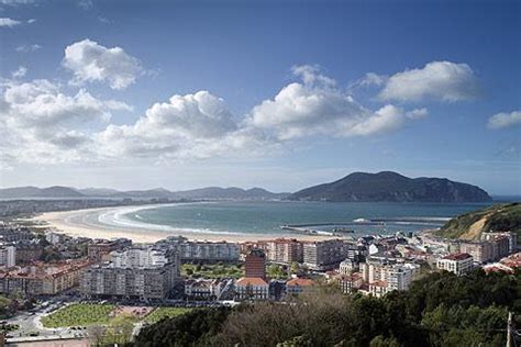 Visit Laredo A Travel Guide To The Town Of Laredo Spain