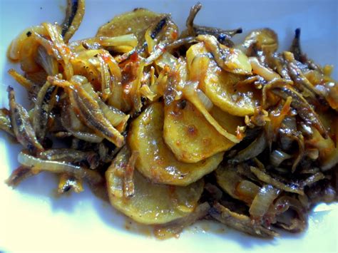 Monolog Seorang Melissa [resepi] Sambal Kentang Ikan Bilis
