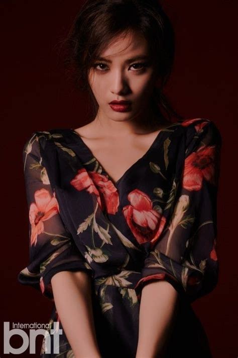 18 Female Idols Who Exude Grace And Elegance With Their Classy Visuals