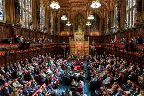 Le Parti Travailliste Et La Chambre Des Lords Le Mythe De Sisyphe