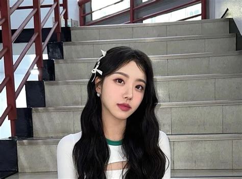 221106 Alice Karin Instagram Update Kpopping