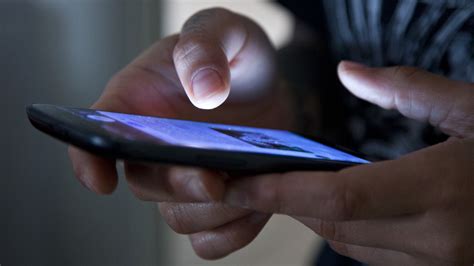 How To Stop Android Apps From Using Data In The Background