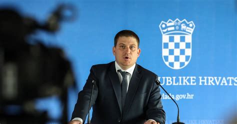 Oleg Butković Raspisali smo natječaj za nabavu dva baterijska vlaka