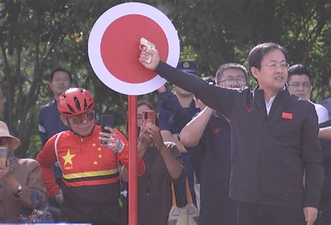 第八届“和谐杯”京津冀国际公路自行车挑战赛蓟州区分站赛开赛赛事竞技天津市
