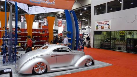 Autotuning Das Chromblitzende Parallel Universum Welt