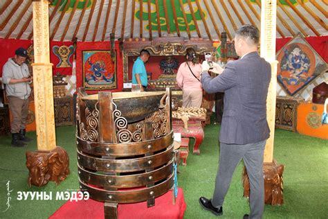 Монголын уламжлалт өв соёлтой танилцаарай