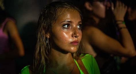 Festival De Cannes How To Have Sex Paillettes Désirs Et Consentement