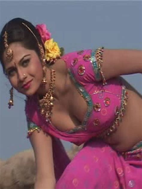 6 Hot Sexy Mamta Soni Bikini Pics