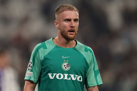 Legia Warszawa szuka wzmocnień Trop prowadzi do Izraela Przegląd