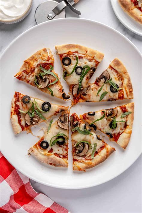 Cheesy Chicken Crust Pizza Low Carb High Protien Feel Good Foodie