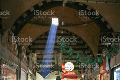 시리아는 전쟁 전입니다 세계 태양 열 지붕 유명한 알hamidiyah Souq 또는 다마스커스의 중앙 바자르 21세기에 대한