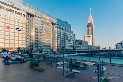Suicaのペンギン広場 バスタ新宿の夜景情報（行き方・入場料金・営業時間など）