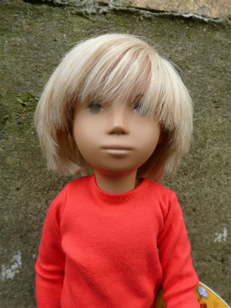 Pin By Linda Perry On Sashas Sasha Doll Sashas Wigs