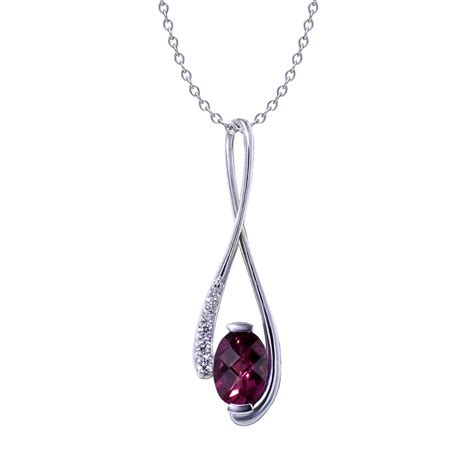 Simple Garnet Necklace