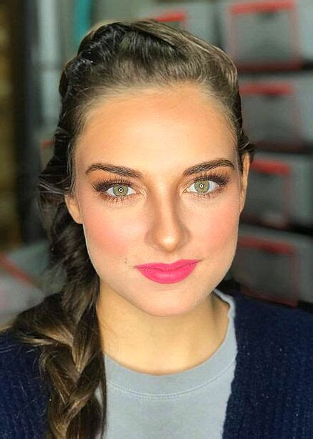 Isabelle Almoyan Wikipedia Biography Age Net Worth Movie And More Best Television Series