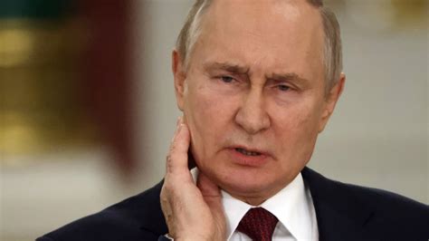 Vladimir Putin Using Foreign Treatment To Treat His Cancer And Allow